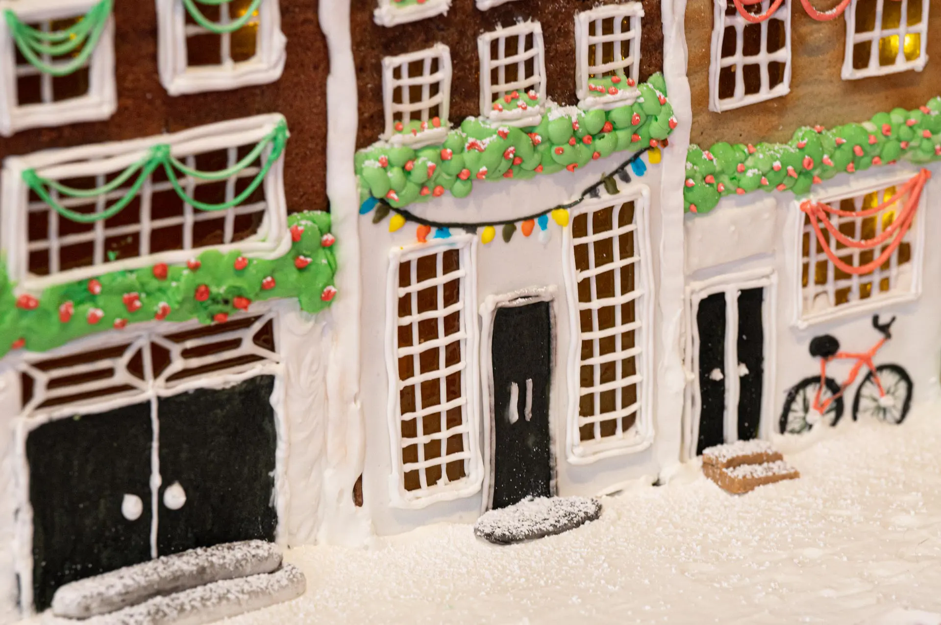 Gingerbread House Contest | ChristmasVille